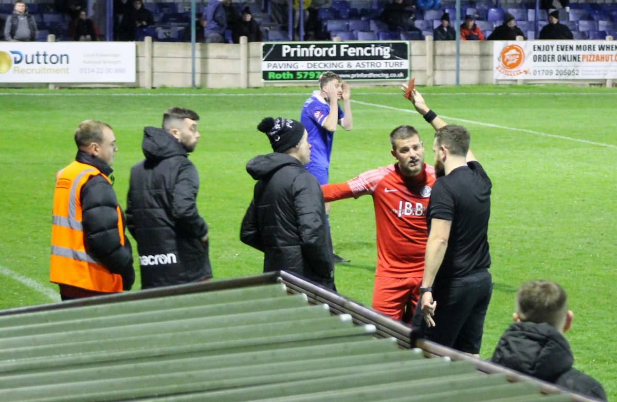 Parkgate 0-2 Brigg Town FC CIC - Brigg Town Football Club CIC - The Zebras